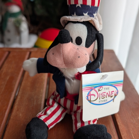 Disney | Toys | Exclusive Disney Parks Uncle Sam Independence Patriot ...